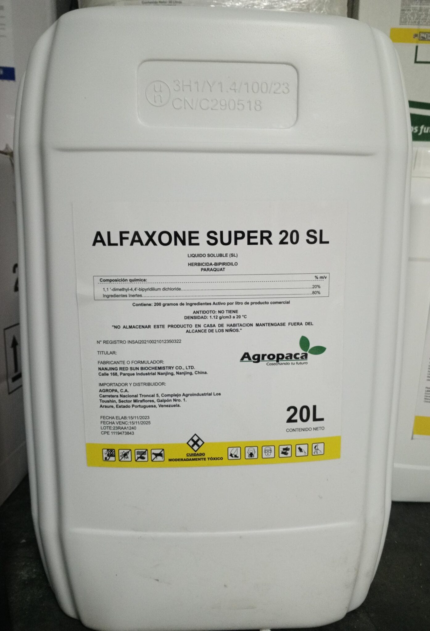 ALFAXONE SUPER X 20LT. (PARAQUAT) – Proseagro